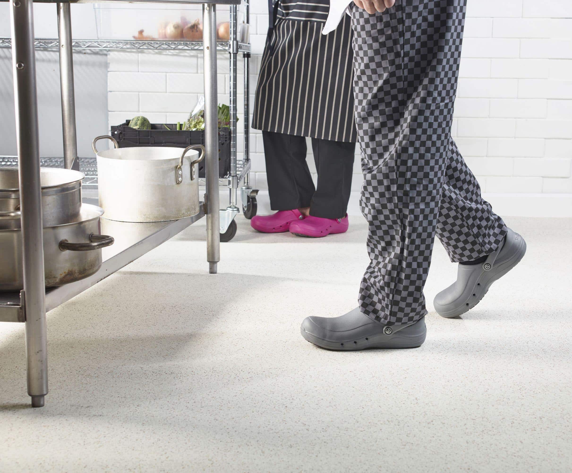 Le sabot : toujours aussi pratique pour certains métiers - Oh my shoe